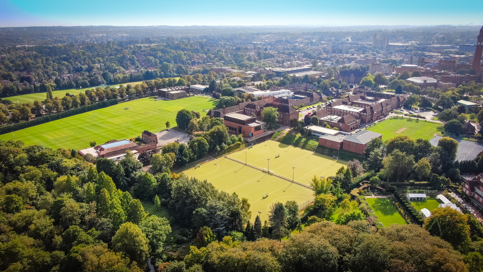 KE2052 - King Edward's High School for Girls